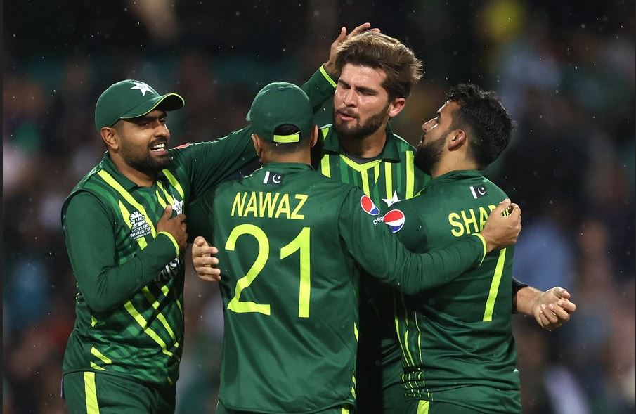 सेमीफाइनल की रेस में लौटा पाकिस्तान, इन 2 कंडीशन में अंतिम 4 में पहुंच ...